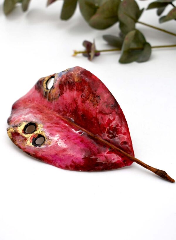 Pōhutukawa Leaf (Bright Pink) – Helen Jean – The White Sail Gallery